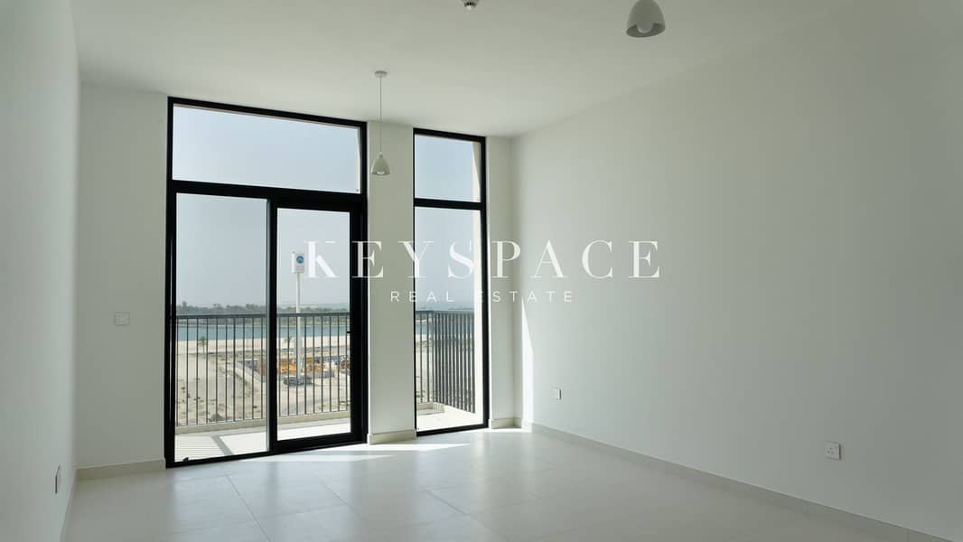 Exclusive Horizon-View Residence | Fully Upgraded Interiors | Move-In ...