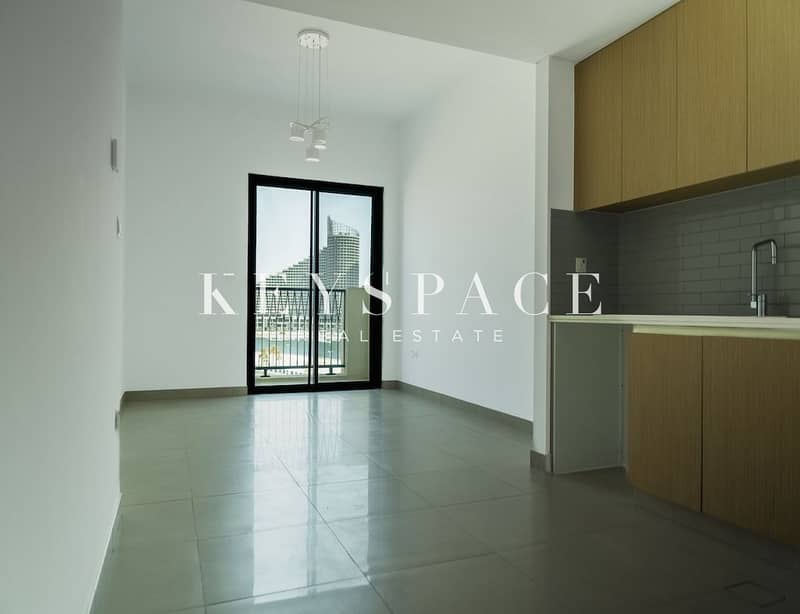 Signature Waterfront Apartment | Full-Width Ocean Panorama | Vacant ...