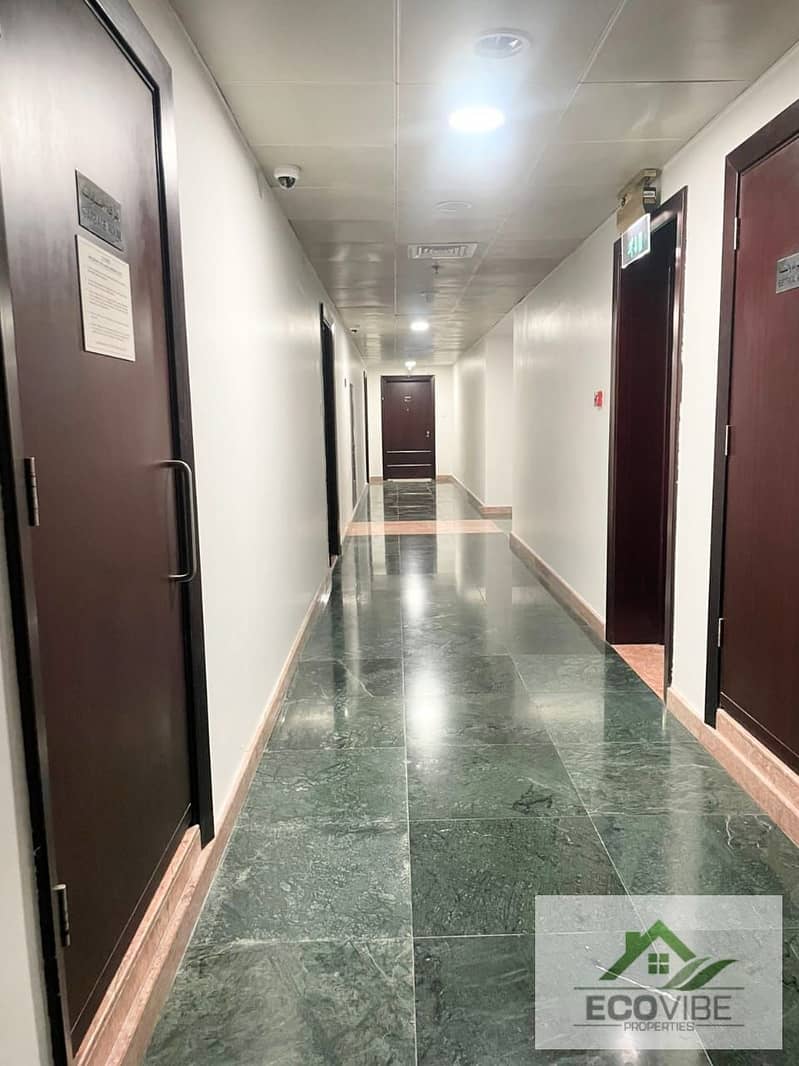 Spacious 805 Sqft 1BHK in V3 Tower | Higher Floor | Freshly Painted ...