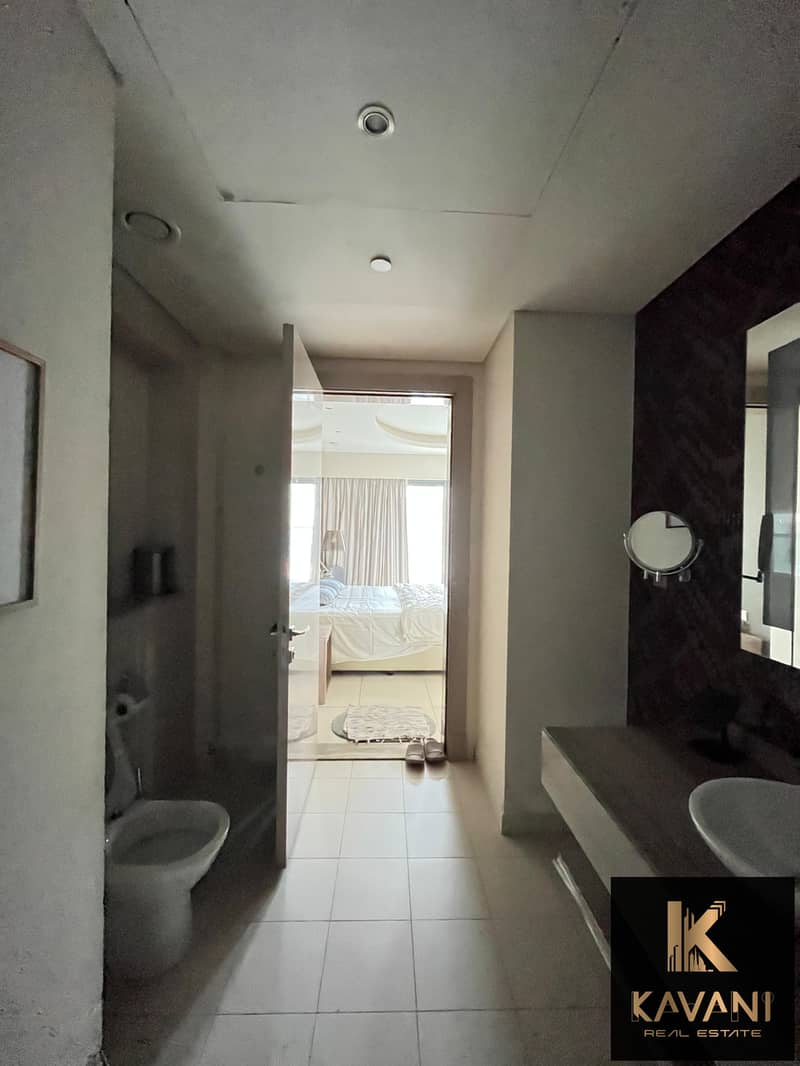 High-End 1BR Apartment | DAMAC Paramount | Ready to Move l Furnished ...