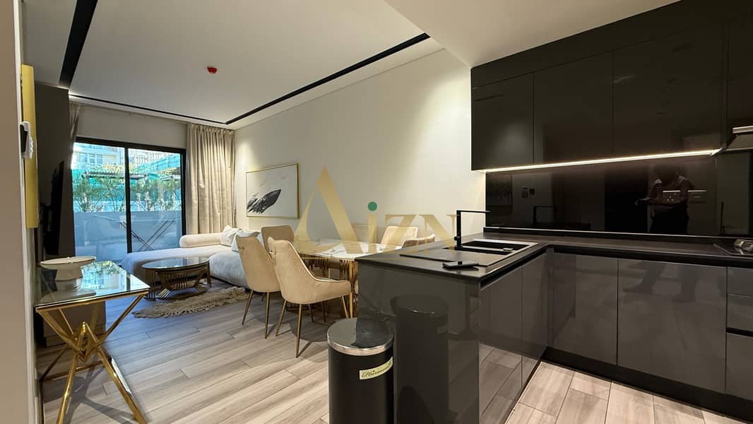 Versace Design 1.5 BHK | Fully Furnished | Pool & Community View | Rent ...