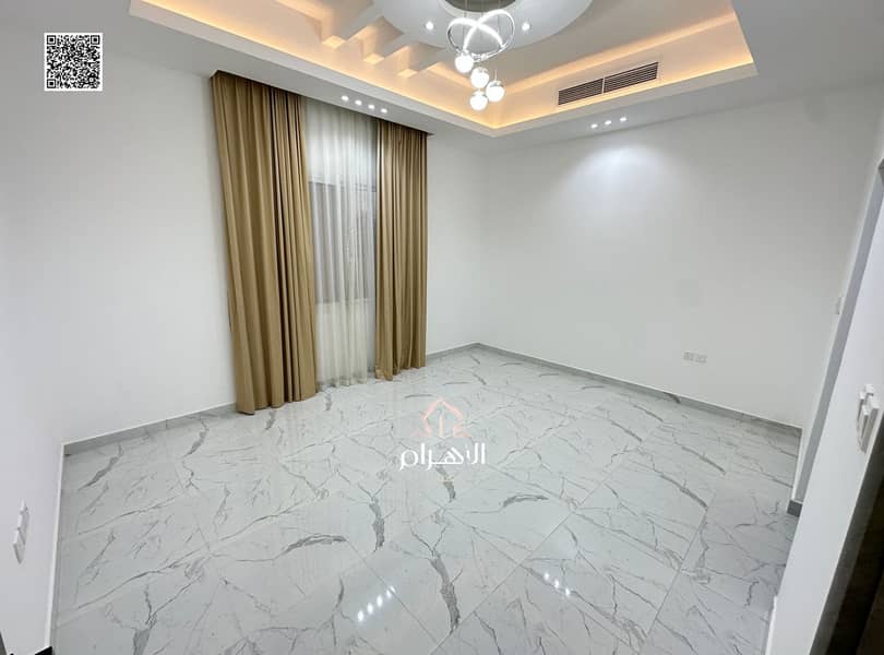 Villa for sale in Al Zahia area. Luxurious design and spacious layout ...