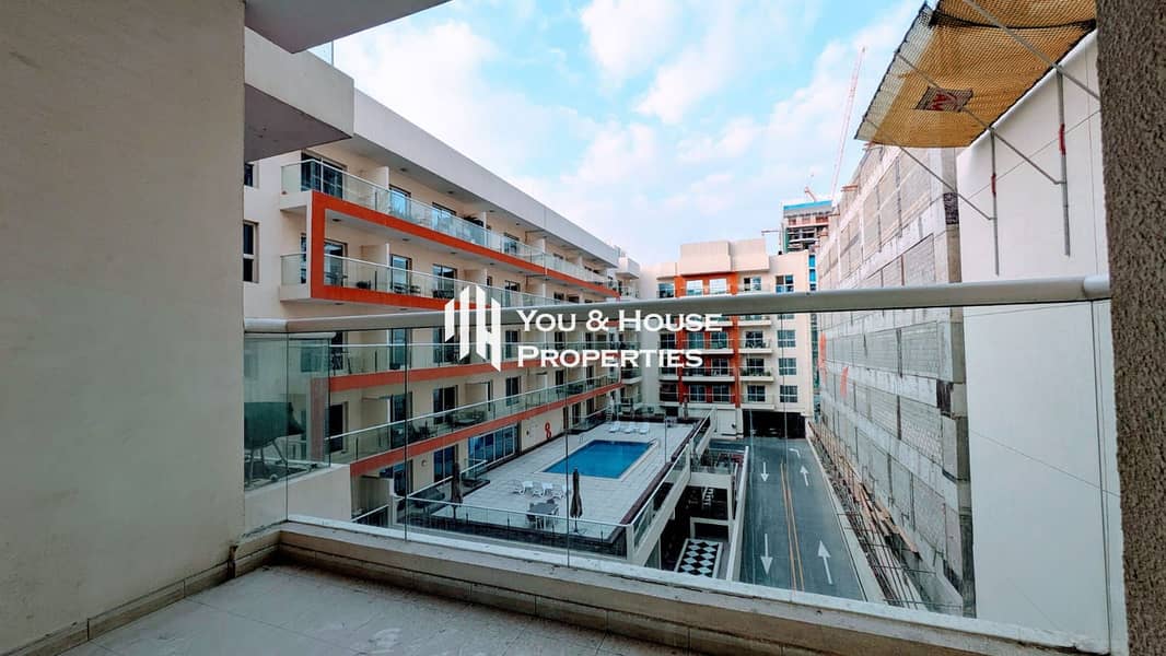 Elegant - Prime Studio For Rent | Bright & Airy | With Pool View- Best ...