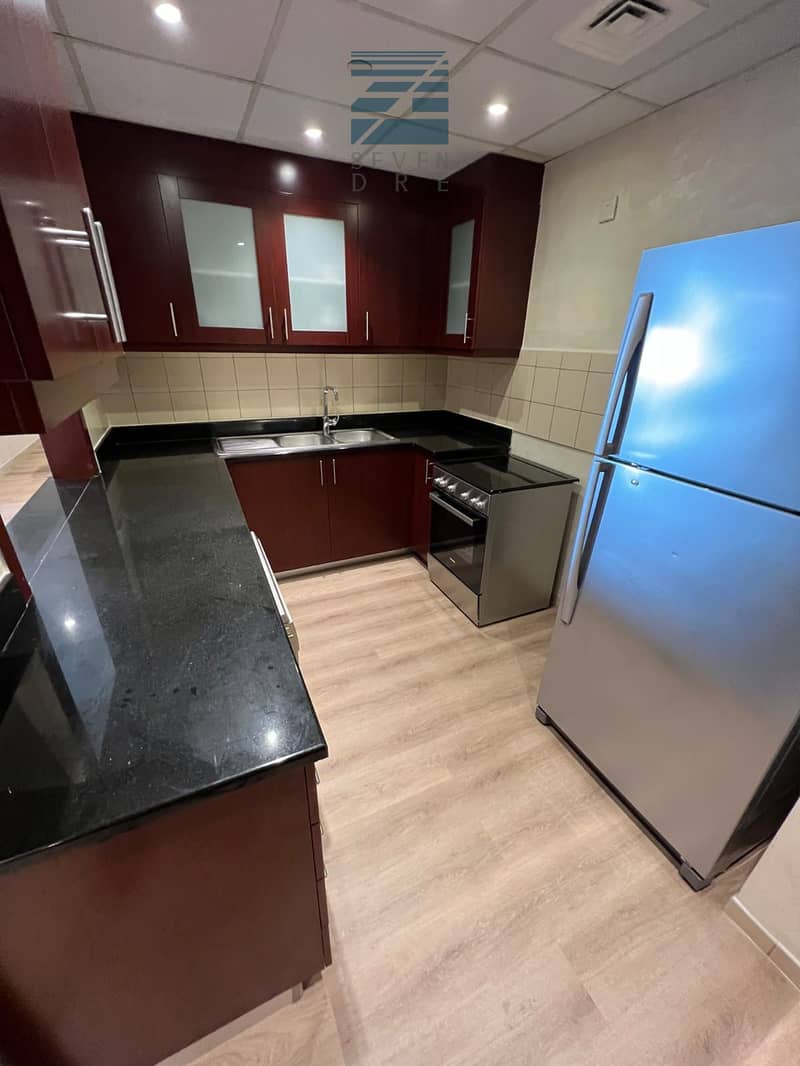 Beachfront Living | 3BR Apartment | Murjan 6 | Bayut.com