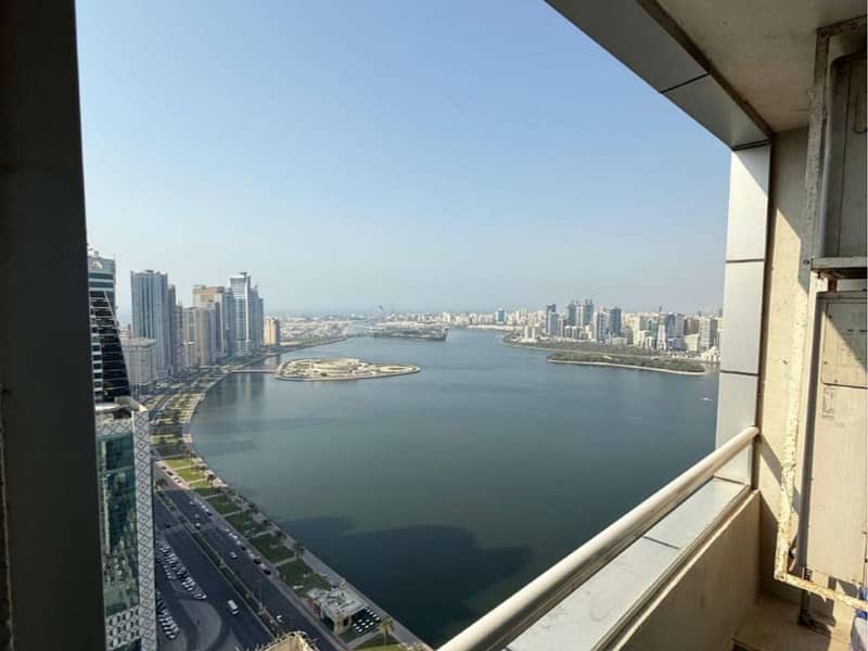 Two bedrooms and two living rooms / Sea view / High floor / Parking ...