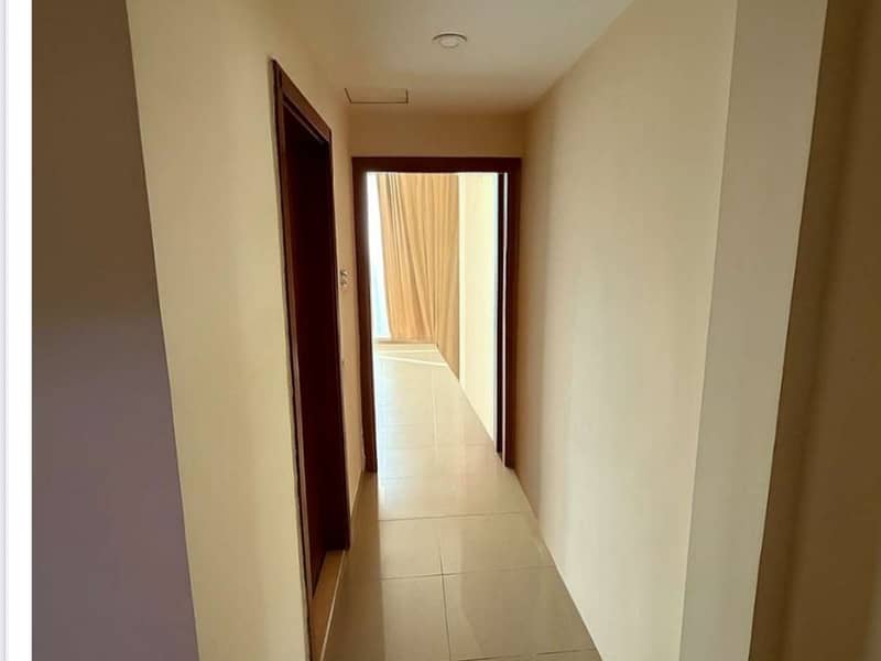 Two bedrooms and two living rooms / Sea view / High floor / Parking ...