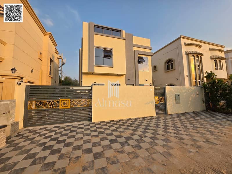 A unique opportunity to own a luxurious villa with super deluxe ...