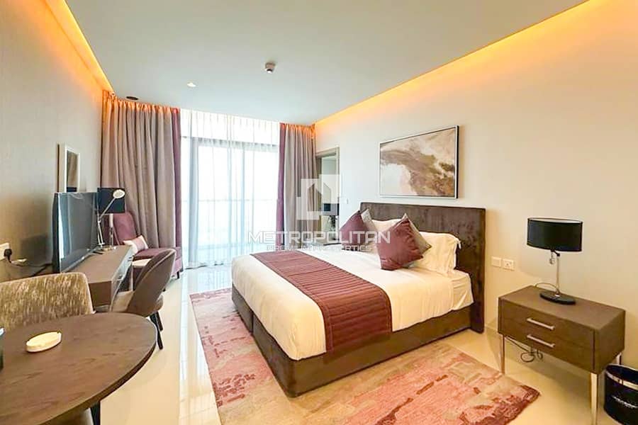 Luxury Furnished Studio | High Floor | Canal Views | Bayut.com