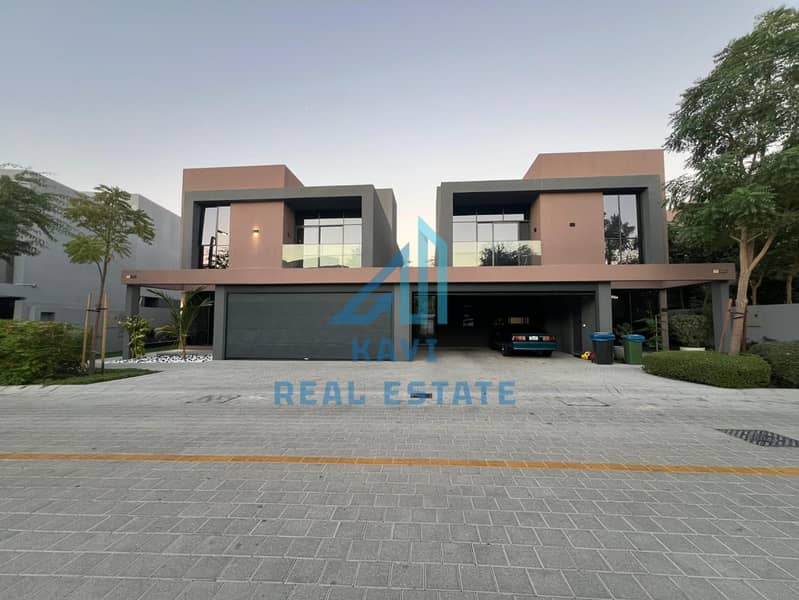Exclusive Semi-Attached Villa | Prime Location Robinia | Bayut.com