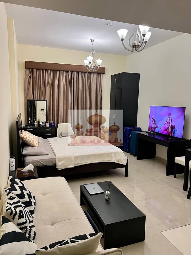Chiller Free Fully Furnished Studio Flat For Rent in Hanover Sqaure JVC ...