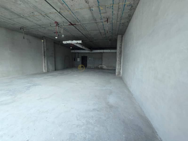 Shell and Core office with 4 parking in Bay square | Bayut.com