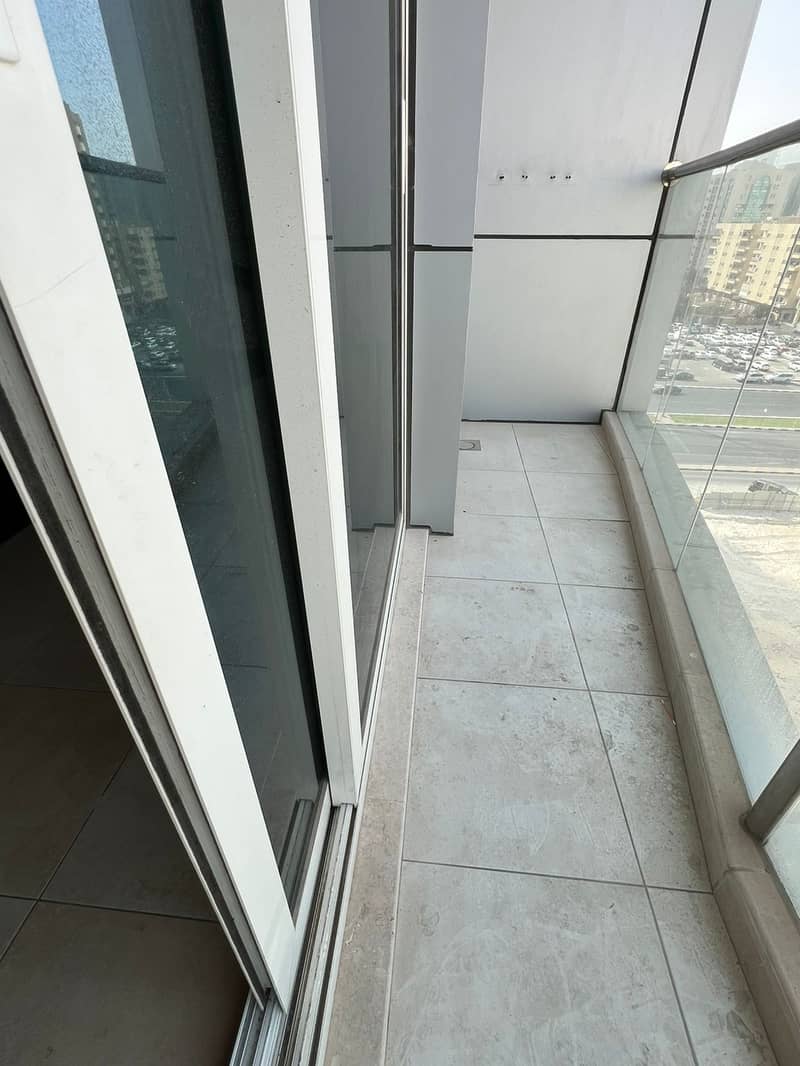 Spacious 2BR with living room in a clean tower, excellent finish, free ...