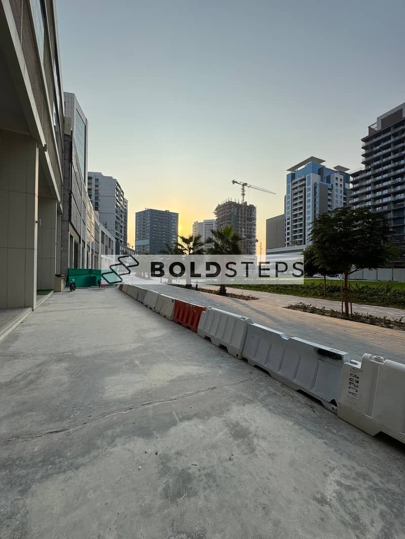 Fully Fitted Shops with Private Washrooms | Capitol Golden Tower ...