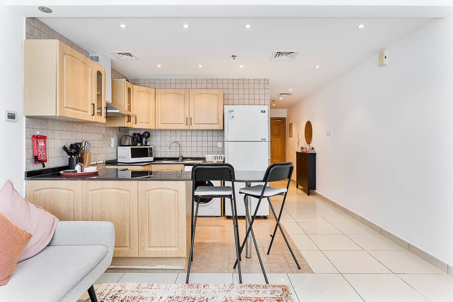 Urban Studio | 15 Mins to Dubai Marina & JBR Beach | Furnished ...