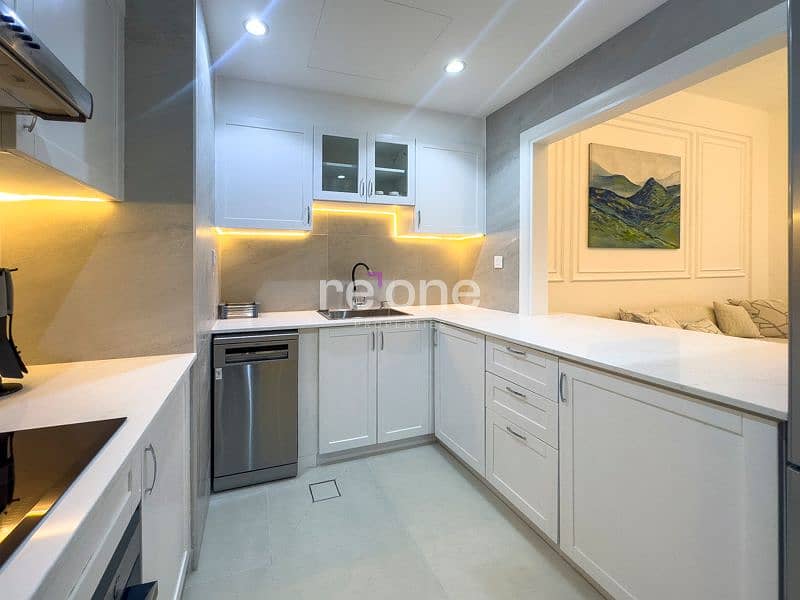 Luxury 1BR Waterfront Living, Azure Dubai Marina | Bayut.com