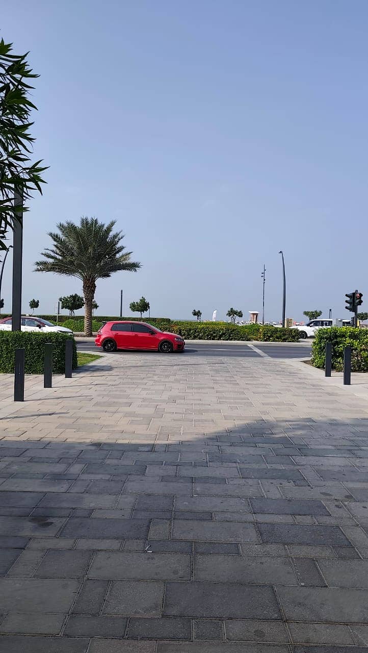 A villa with a sea view on Al Hira beach, in a prime location suitable ...