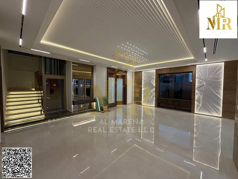 Turnkey villa with all fees included, on the main street, ready to move ...