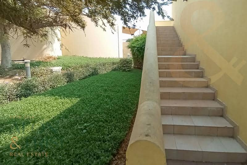 Prime Location | Near Pool | Ready To Move | Bayut.com