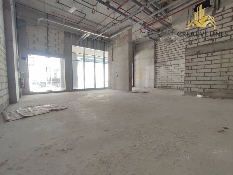 Main Road Facing Large Retail Shop in Azizi Riviera, MBR City | Near ...