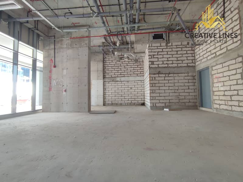 Main Road Facing Large Retail Shop in Azizi Riviera, MBR City | Near ...