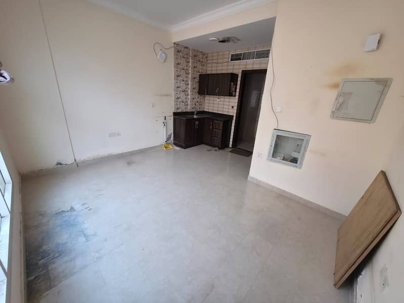Ground floor studio apartment for annual rent in Rawda - Sheikh Ammar ...