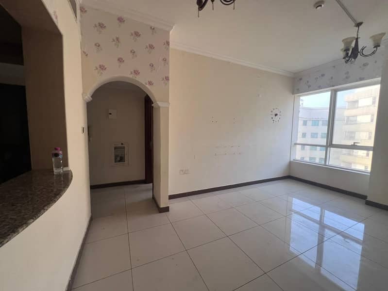 Spacious one-bedroom apartment with living room and master suite, open ...