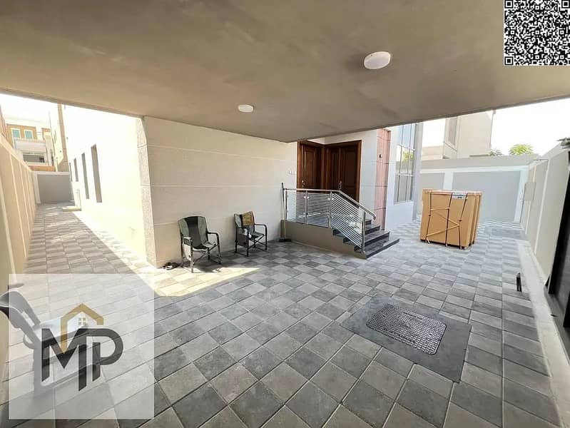 For sale in Ajman, near the Saudi German Hospital: A modern villa with ...