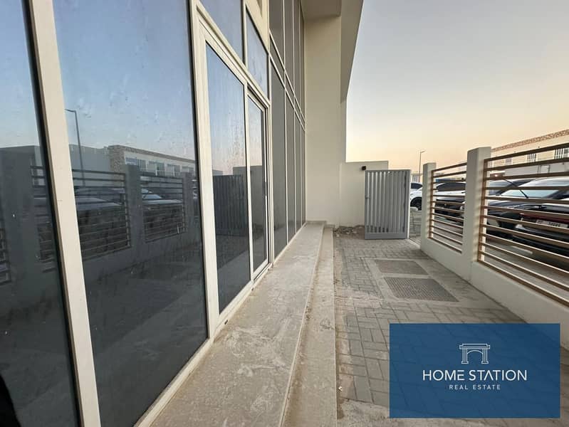 RARE LAYOUT | EXTENDED LOFT | PRIME LOCATION | FRONT PARKING | Bayut.com