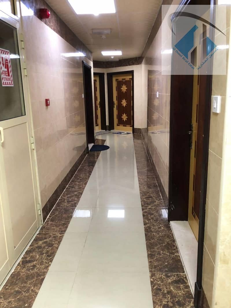 Building for sale with an annual return of over 9%. Ground floor, two ...