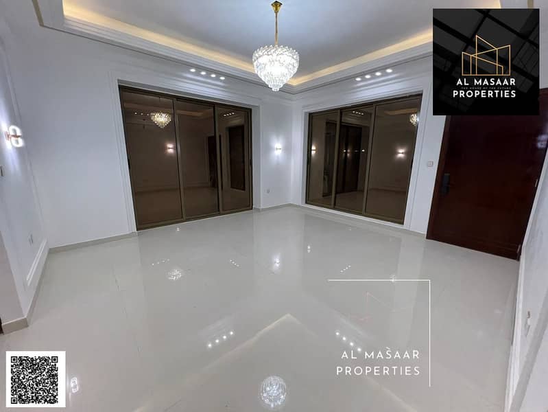 فیلا في الباهية 5 غرف 1930000 درهم - 13891413 | Bayut.com