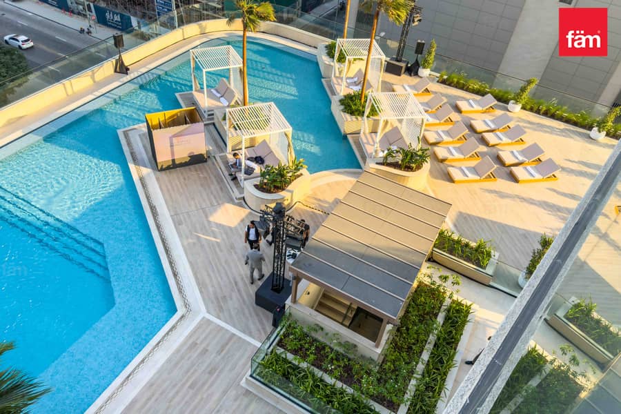 Biggest Layout | Jacuzzi | Ready To Move | Balcony | Bayut.com
