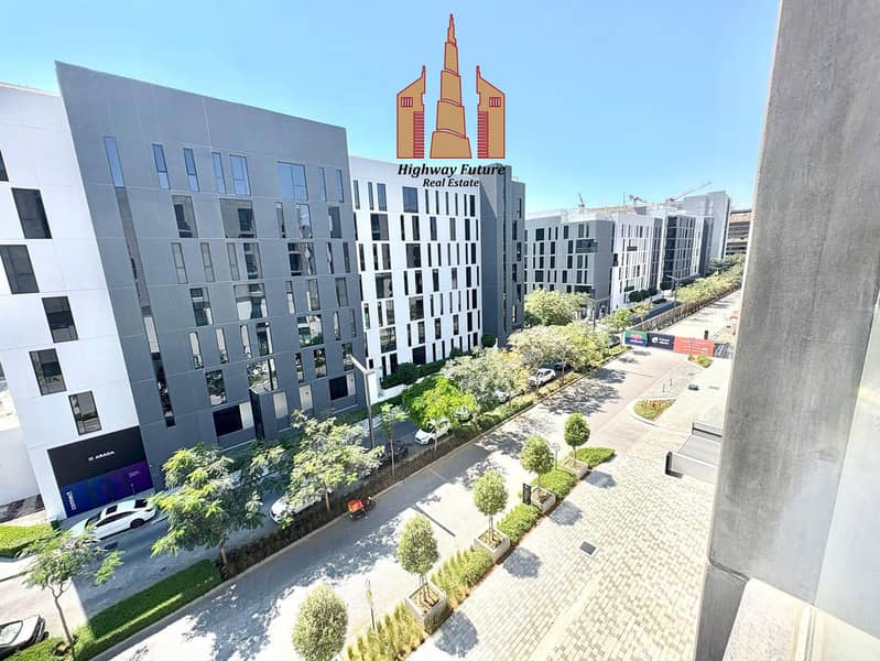 Modern Luxurious 1bhk + Balcony + Master Bedroom in Tiraz Al Jada ...