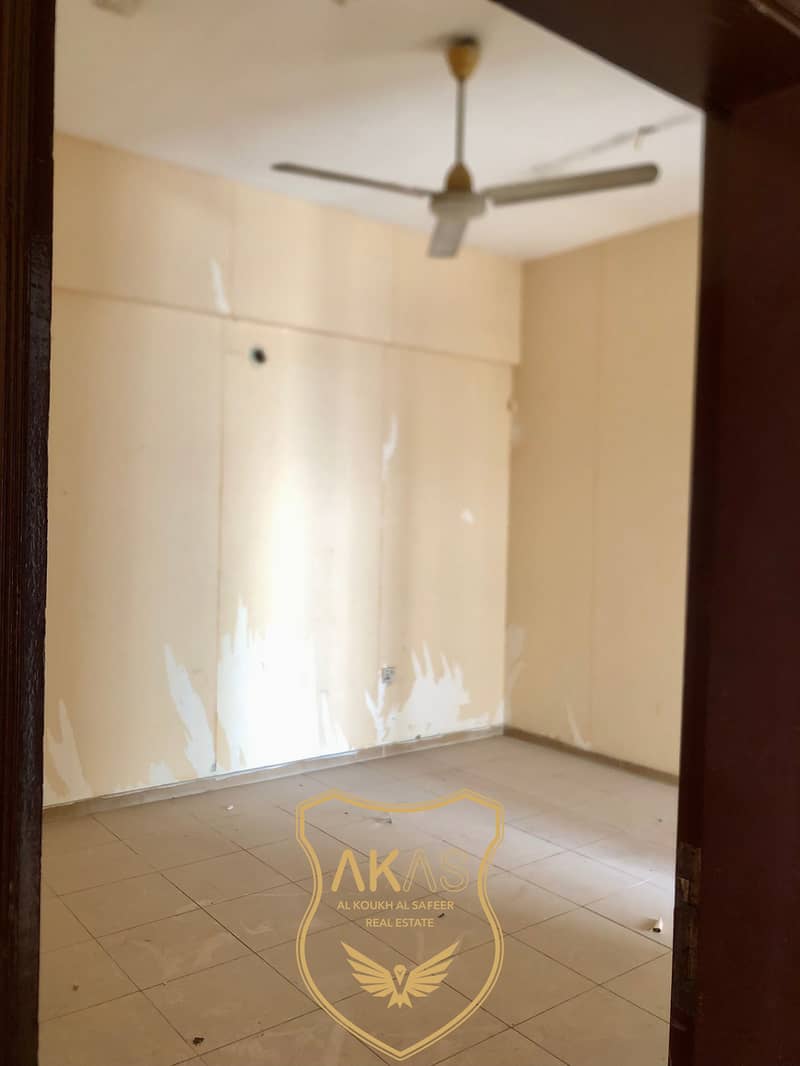 I have big 1BHK with Balcony for Family | Bayut.com