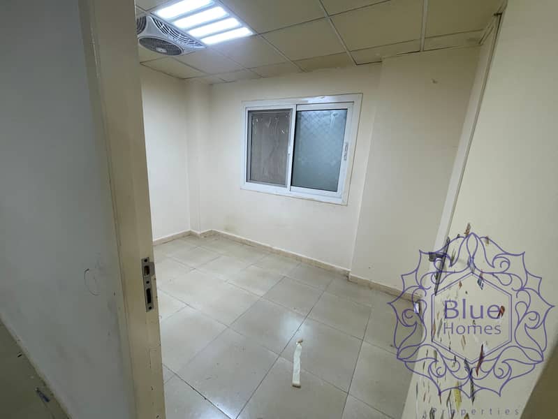 Big studio flat separate kitchen at university road | Bayut.com
