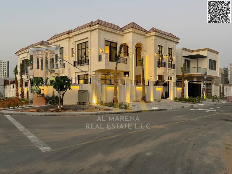 A luxurious villa with a modern design, high-end finishes, a garden ...