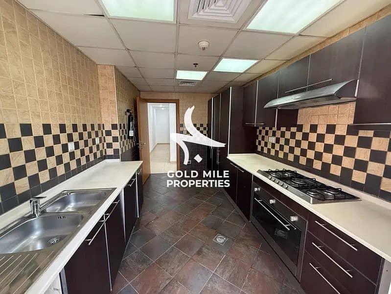 CHILLER FREE - LUXURY 3 BHK WITH MAID's ROOM - NEAR TO MOE | Bayut.com