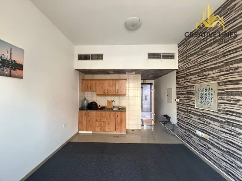 Very luxurious studio apartment || only for family || very close to ...