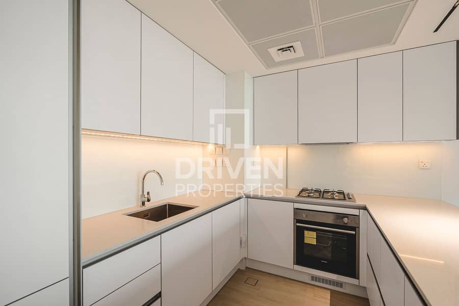 Ready to move in | Mid Floor | Spacious Layout | Bayut.com