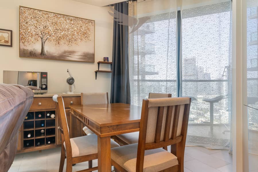 Exclusive Corner Unit with Stunning Views | Motivated Seller | Bayut.com