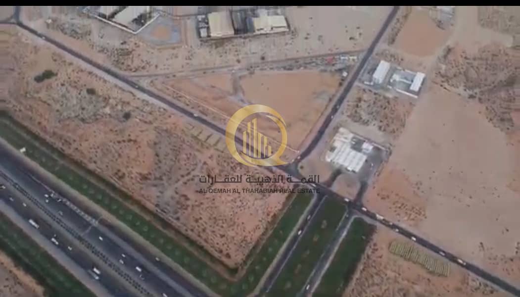 For sale: Corner land in Al-Hanou Al-Jalil, Block 1 Land area: 26,681 ...