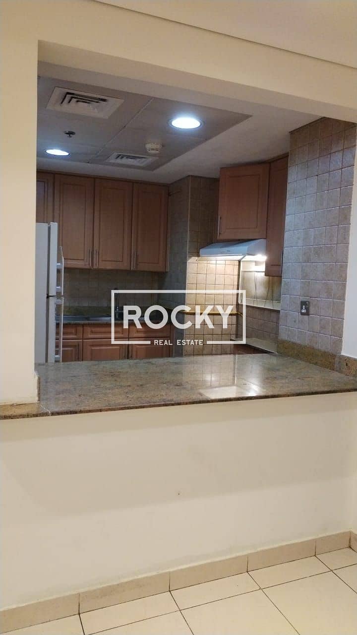 Beautiful 2 B/R with Kitchen Appliances | Bldg Facilities | Silicon ...