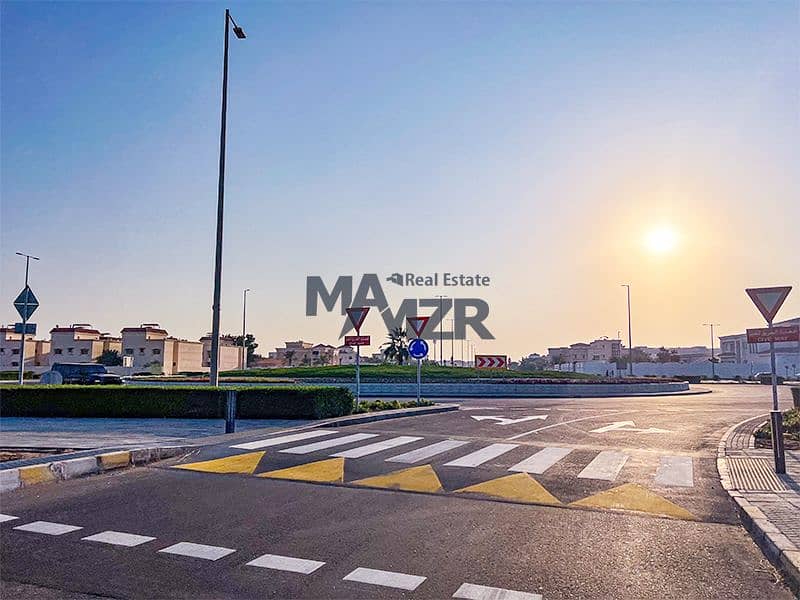 Corner Land | Prime MBZ Location | Near Park | Bayut.com