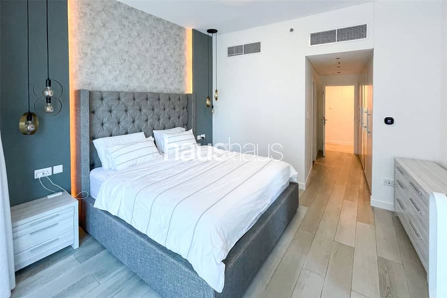 Fully Upgraded | Vacant on Transfer | Motivated | Bayut.com