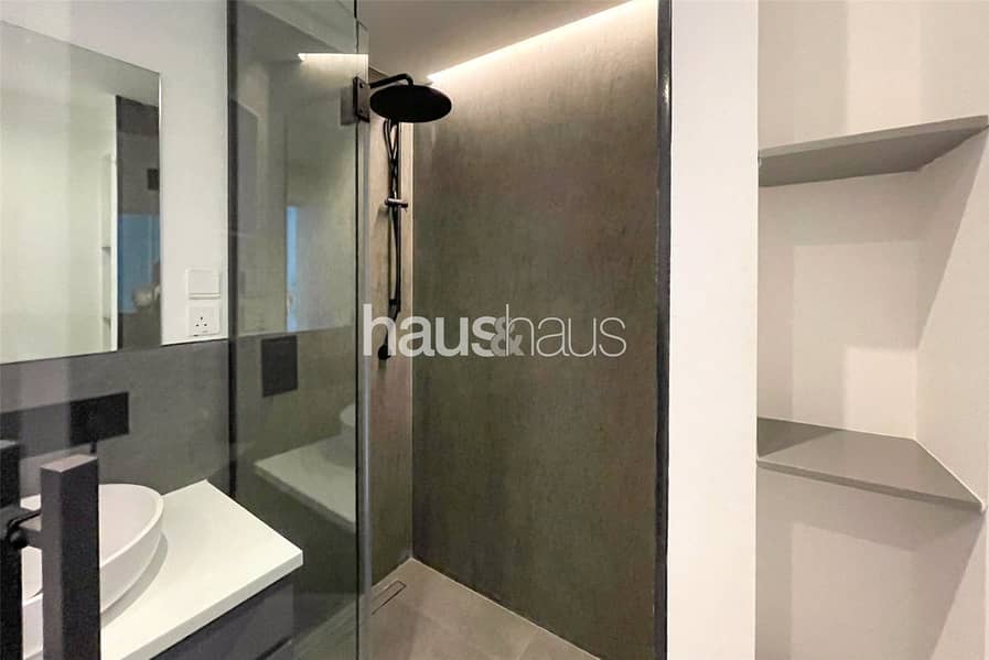 Fully Upgraded | Vacant on Transfer | Motivated | Bayut.com