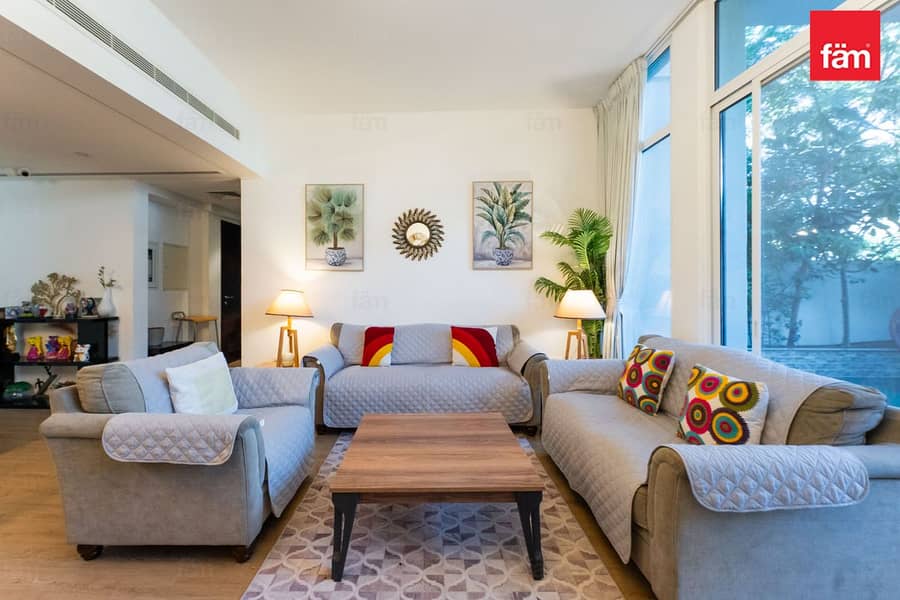 Arabella Type A Single Row Middle 3 Beds For Rent | Bayut.com