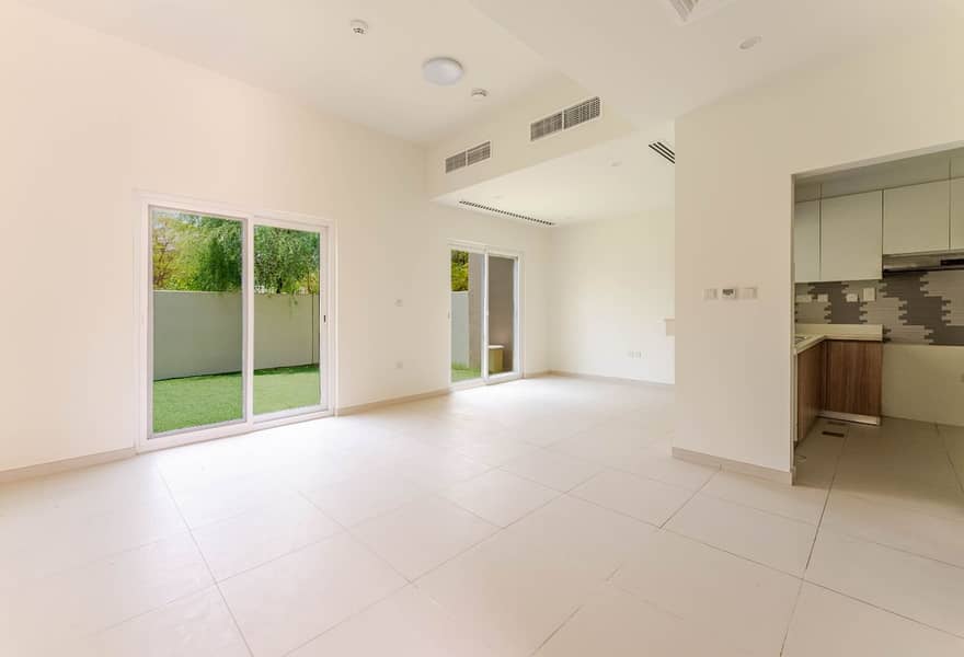 Single Row | Close to Amenities | Upgraded | Bayut.com