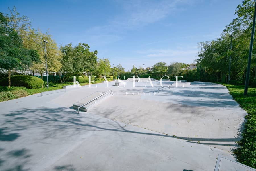 Family Villa with Private Garden & Integrated Smart Living | Resale ...