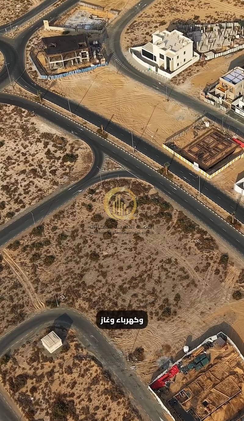 For sale: Corner plot in Tilal City, opposite the Masar Project. Area ...