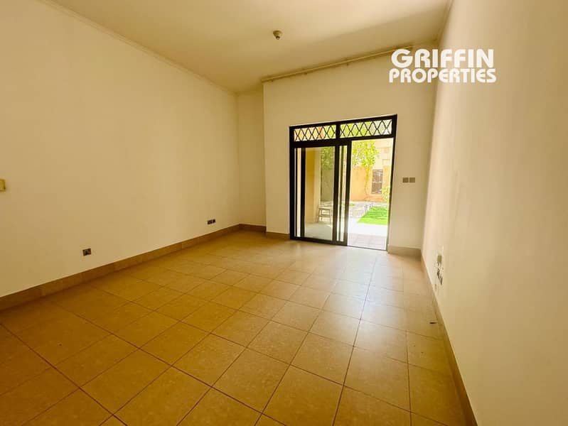 Spacious Unit | Private Garden | Fitted Kitchen | Bayut.com