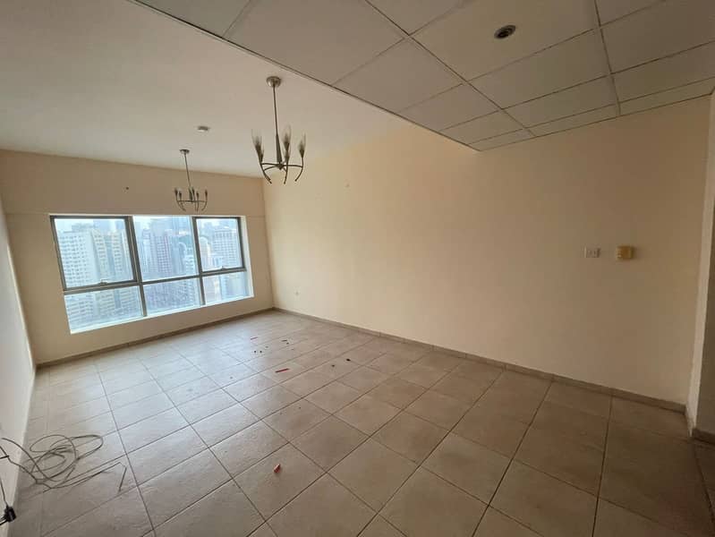 Spacious 1BR with living room, open view, owner-paid AC, free gym ...